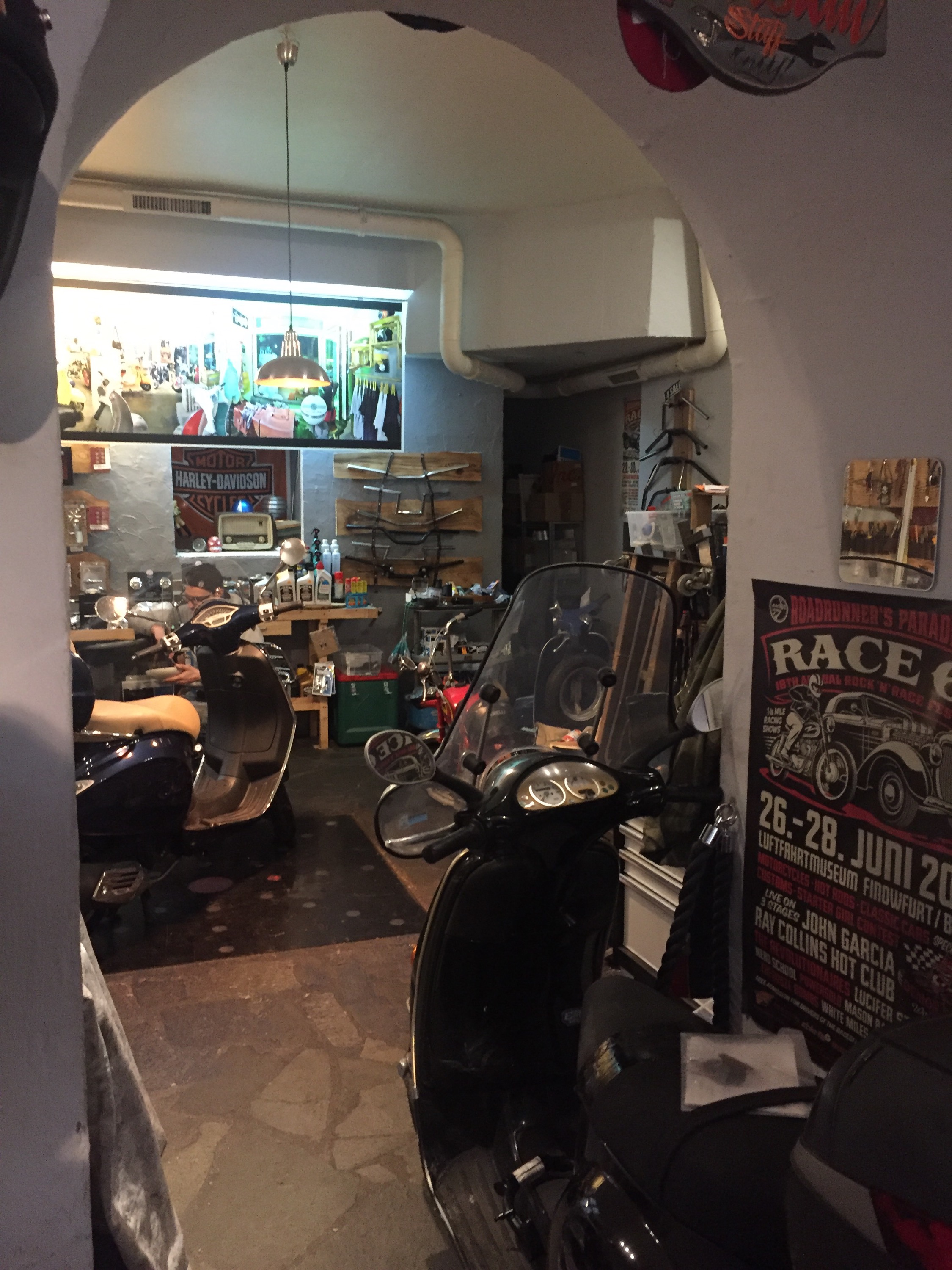 Cafe Racer 69 Berlin – KaiserKraftrad – 08/15 Bikes